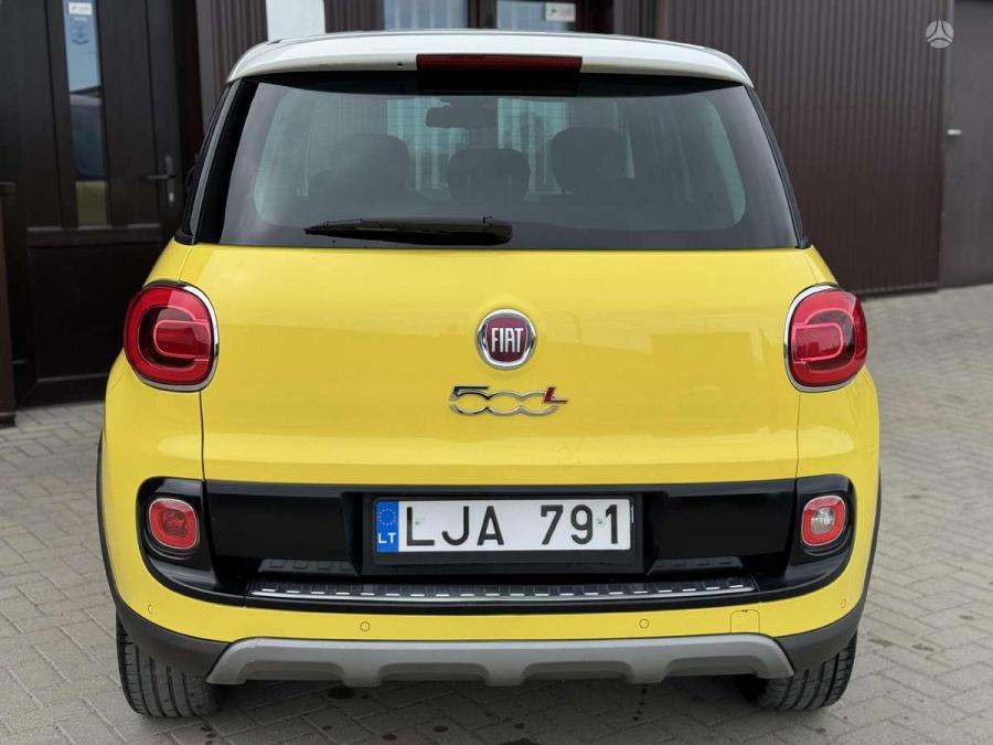 Yellow Fiat 500L 2014 in Telschi, with an engine capacity of 1.60 L and mileage of 152 thousand km for 4500 €, photo 13 on AUTOMOTO.COM.LV