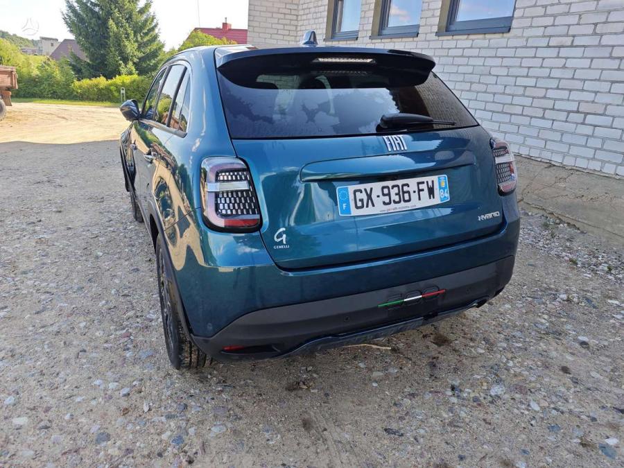 Blue Fiat 600 2024 in Telschi, with an engine capacity of 1.20 L and mileage of 7 thousand km for 10600 €, photo 8 on AUTOMOTO.COM.LV
