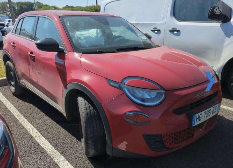 Fiat 600 2025 in Vilnius, with an engine capacity of 0.00 L and mileage of 7 thousand km for 10400 €, photo 4 on AUTOMOTO.COM.LV