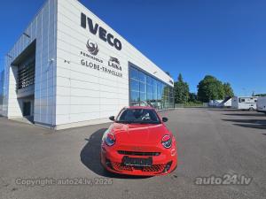Red Fiat 600 2026 in Tartu, with an engine capacity of 1.20 L and mileage of 0 thousand km for 25900 €, photo 3 on AUTOMOTO.COM.LV