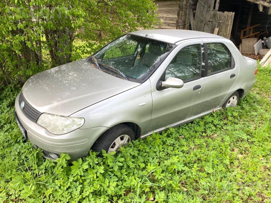 Pelēks Fiat Albea 2007 Cēsis, ar dzinēja tilpumu 1.40 L un nobraukumu 195 tūkst. km par 1200 €, foto 4 vietnē AUTOMOTO.COM.LV