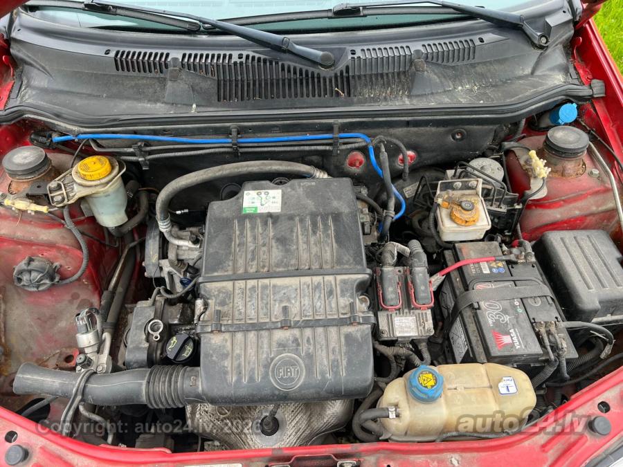 Red Fiat Albea 2008 in Tallinn, with an engine capacity of 1.40 L and mileage of 125 thousand km for 990 €, photo 13 on AUTOMOTO.COM.LV