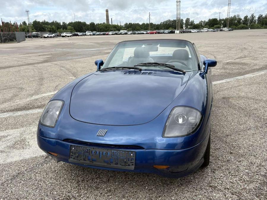 Blue Fiat Barchetta 1996 in Marijampole, with an engine capacity of 1.75 L and mileage of 160 thousand km for 2400 €, photo 9 on AUTOMOTO.COM.LV
