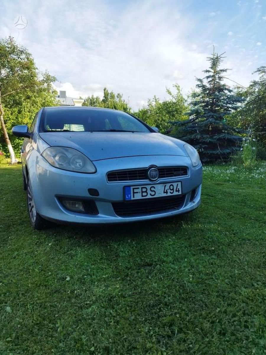 Blue Fiat Brava 2008 in Vilnius, with an engine capacity of 1.91 L and mileage of 257 thousand km for 850 €, photo 1 on AUTOMOTO.COM.LV