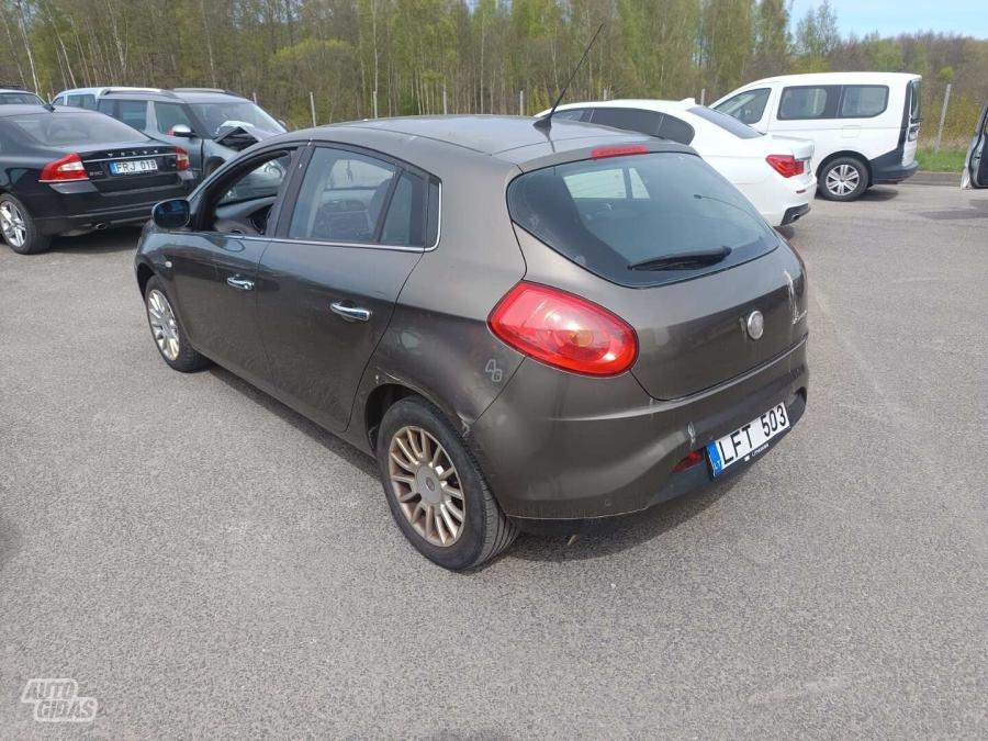 Fiat Brava 2008 Klaipėda, ar dzinēja tilpumu 2.00 L un nobraukumu 240 tūkst. km par 450 €, foto 4 vietnē AUTOMOTO.COM.LV