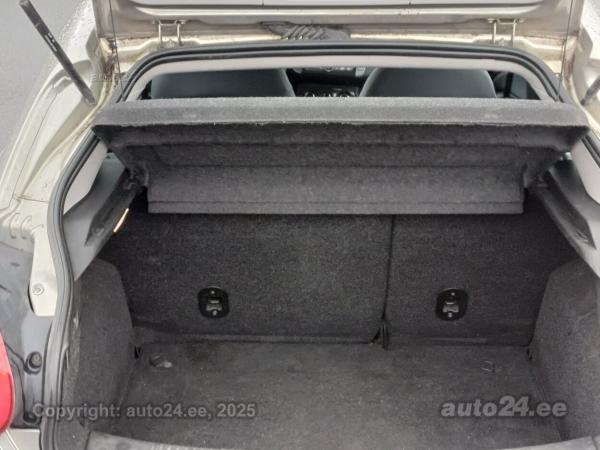 Beige Fiat Bravo 2009 in Tallinn, with an engine capacity of 1.90 L and mileage of 205 thousand km for 2300 €, photo 11 on AUTOMOTO.COM.LV