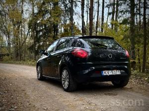 Melns Fiat Bravo 2007 Rēzekne, ar dzinēja tilpumu 1.90 L un nobraukumu 254 tūkst. km par 1700 €, foto 3 vietnē AUTOMOTO.COM.LV