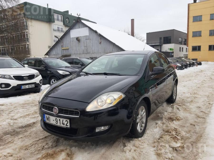 Black Fiat Bravo 2008 in Daugavpils, with an engine capacity of 1.90 L and mileage of 0 thousand km for 1750 €, photo 2 on AUTOMOTO.COM.LV