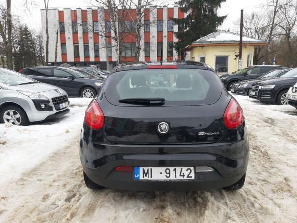 Black Fiat Bravo 2008 in Daugavpils, with an engine capacity of 1.90 L and mileage of 0 thousand km for 1750 €, photo 7 on AUTOMOTO.COM.LV