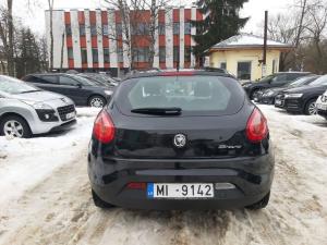 Black Fiat Bravo 2008 in Daugavpils, with an engine capacity of 1.90 L and mileage of 0 thousand km for 1750 €, photo 7 on AUTOMOTO.COM.LV