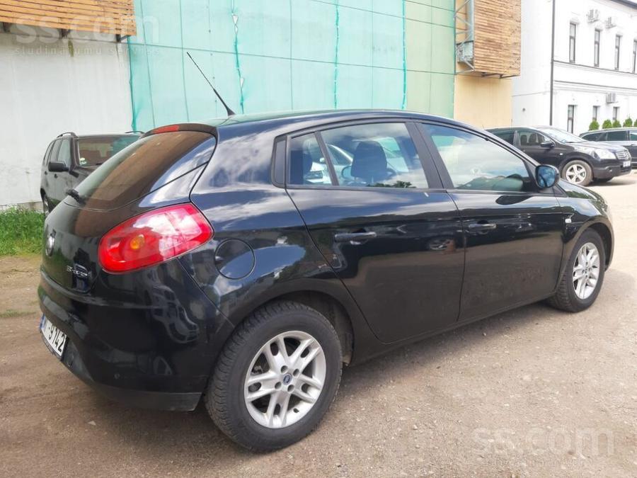 Black Fiat Bravo 2008 in Daugavpils, with an engine capacity of 1.90 L and mileage of 0 thousand km for 1650 €, photo 6 on AUTOMOTO.COM.LV