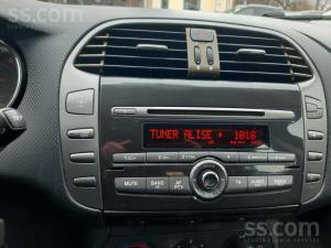 Black Fiat Bravo 2008 in Daugavpils, with an engine capacity of 1.90 L and mileage of 0 thousand km for 1650 €, photo 15 on AUTOMOTO.COM.LV