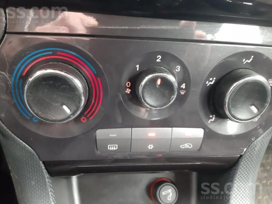 Black Fiat Bravo 2008 in Daugavpils, with an engine capacity of 1.90 L and mileage of 0 thousand km for 1650 €, photo 16 on AUTOMOTO.COM.LV