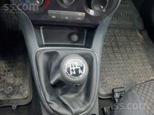 Black Fiat Bravo 2008 in Daugavpils, with an engine capacity of 1.90 L and mileage of 0 thousand km for 1650 €, photo 17 on AUTOMOTO.COM.LV