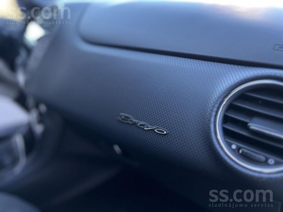 Black Fiat Bravo 2008 in Jekabpils, with an engine capacity of 1.60 L and mileage of 209 thousand km for 2990 €, photo 14 on AUTOMOTO.COM.LV
