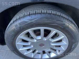 Black Fiat Bravo 2008 in Jekabpils, with an engine capacity of 1.60 L and mileage of 209 thousand km for 2990 €, photo 19 on AUTOMOTO.COM.LV