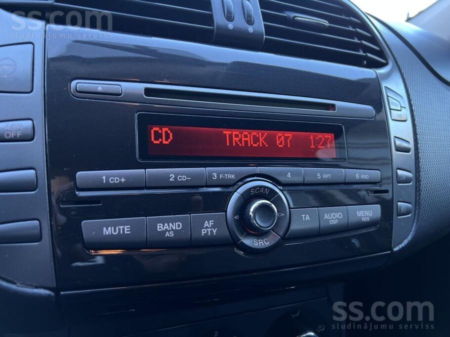 Black Fiat Bravo 2008 in Jekabpils, with an engine capacity of 1.60 L and mileage of 209 thousand km for 2990 €, photo 22 on AUTOMOTO.COM.LV