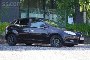 Melns Fiat Bravo 2008 Rīga, ar dzinēja tilpumu 1.90 L un nobraukumu 248 tūkst. km par 1890 €, foto  vietnē AUTOMOTO.COM.LV