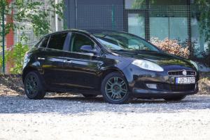 Melns Fiat Bravo 2008 Rīga, ar dzinēja tilpumu 1.90 L un nobraukumu 248 tūkst. km par 1890 €, foto 4 vietnē AUTOMOTO.COM.LV