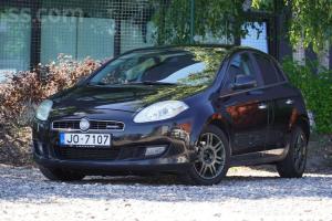 Melns Fiat Bravo 2008 Rīga, ar dzinēja tilpumu 1.90 L un nobraukumu 248 tūkst. km par 1890 €, foto 5 vietnē AUTOMOTO.COM.LV