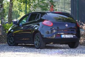 Melns Fiat Bravo 2008 Rīga, ar dzinēja tilpumu 1.90 L un nobraukumu 248 tūkst. km par 1890 €, foto 13 vietnē AUTOMOTO.COM.LV