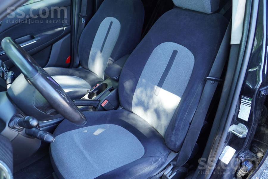 Melns Fiat Bravo 2008 Rīga, ar dzinēja tilpumu 1.90 L un nobraukumu 248 tūkst. km par 1890 €, foto 18 vietnē AUTOMOTO.COM.LV