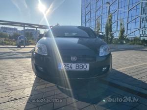 Melns Fiat Bravo 2008 Tallina, ar dzinēja tilpumu 1.90 L un nobraukumu 271 tūkst. km par 2499 €, foto 4 vietnē AUTOMOTO.COM.LV