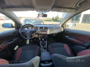 Melns Fiat Bravo 2008 Tallina, ar dzinēja tilpumu 1.90 L un nobraukumu 271 tūkst. km par 2499 €, foto 15 vietnē AUTOMOTO.COM.LV