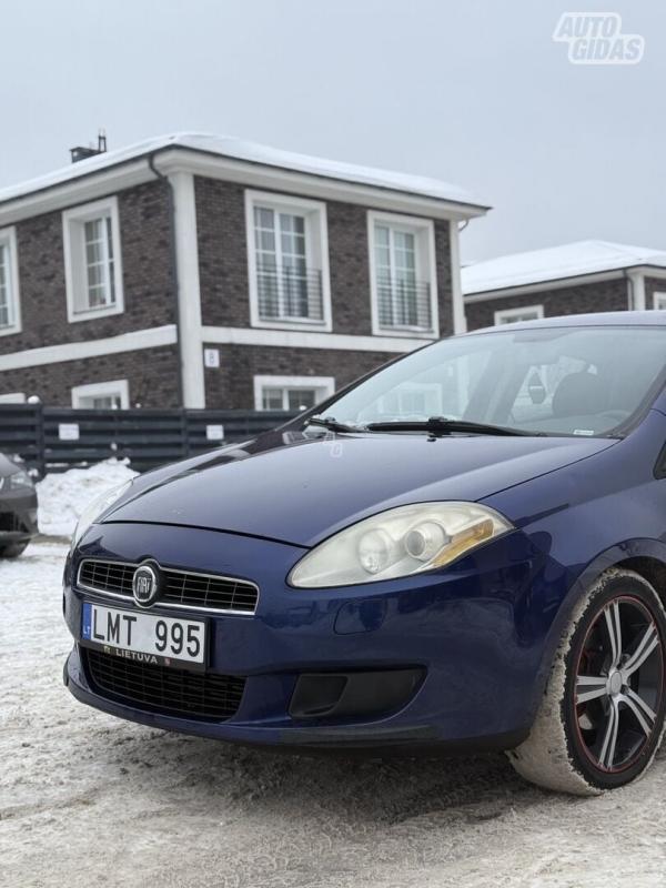 Blue Fiat Bravo 2007 in Vilnius, with an engine capacity of 1.90 L and mileage of 358 thousand km for 800 €, photo 4 on AUTOMOTO.COM.LV