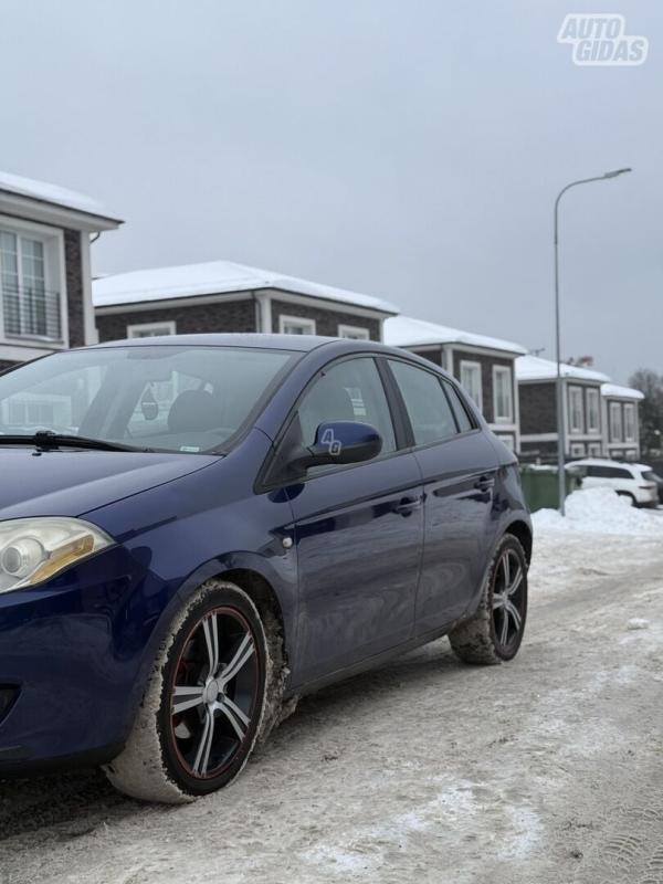 Blue Fiat Bravo 2007 in Vilnius, with an engine capacity of 1.90 L and mileage of 358 thousand km for 800 €, photo 5 on AUTOMOTO.COM.LV
