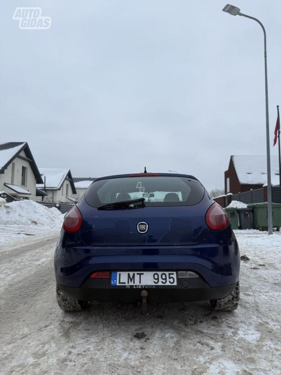 Blue Fiat Bravo 2007 in Vilnius, with an engine capacity of 1.90 L and mileage of 358 thousand km for 800 €, photo 8 on AUTOMOTO.COM.LV