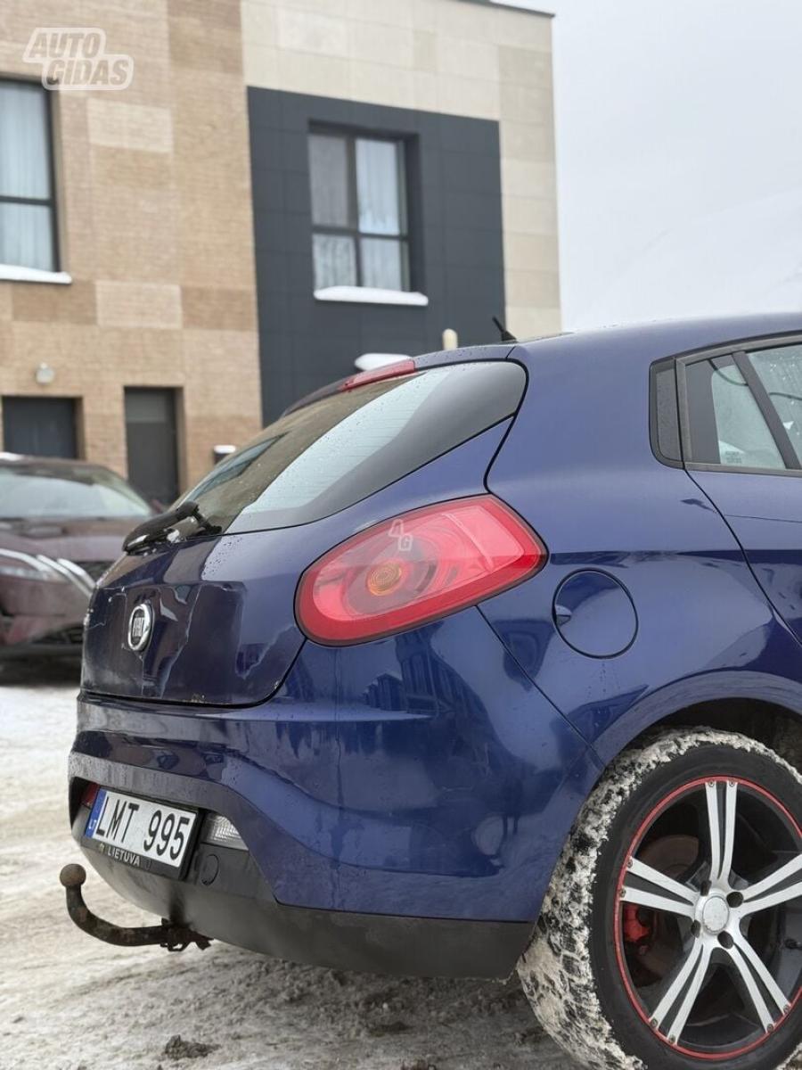 Blue Fiat Bravo 2007 in Vilnius, with an engine capacity of 1.90 L and mileage of 358 thousand km for 800 €, photo 10 on AUTOMOTO.COM.LV