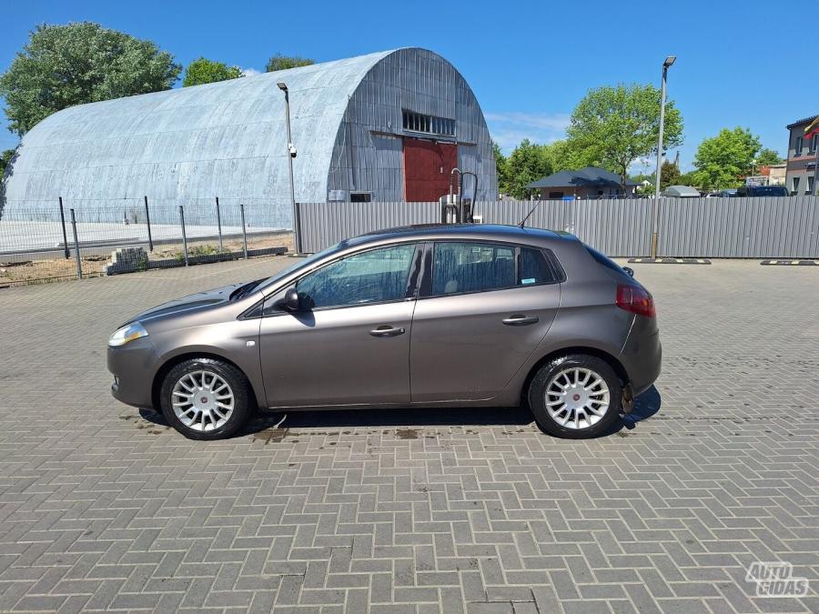 Brown Fiat Bravo 2007 in Vilkaviskis, with an engine capacity of 1.90 L and mileage of 158 thousand km for 550 €, photo 3 on AUTOMOTO.COM.LV