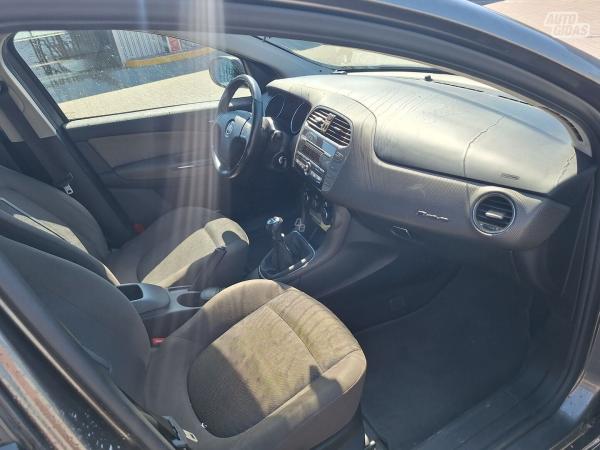 Brown Fiat Bravo 2007 in Vilkaviskis, with an engine capacity of 1.90 L and mileage of 158 thousand km for 550 €, photo 9 on AUTOMOTO.COM.LV