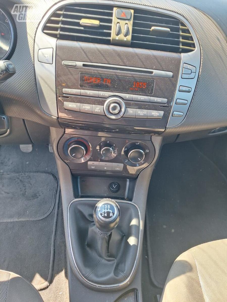Brown Fiat Bravo 2007 in Vilkaviskis, with an engine capacity of 1.90 L and mileage of 158 thousand km for 550 €, photo 16 on AUTOMOTO.COM.LV
