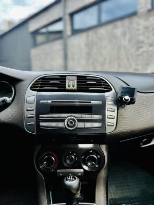 Grey Fiat Bravo 2008 in Marijampole, with an engine capacity of 1.90 L and mileage of 233 thousand km for 1000 €, photo 9 on AUTOMOTO.COM.LV