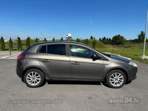 Grey Fiat Bravo 2009 in Tallinn, with an engine capacity of 1.90 L and mileage of 428 thousand km for 2599 €, photo 5 on AUTOMOTO.COM.LV