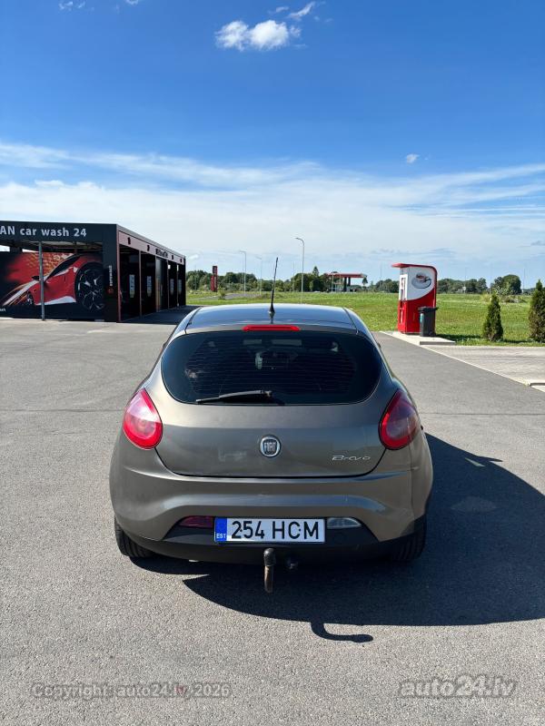Grey Fiat Bravo 2009 in Tallinn, with an engine capacity of 1.90 L and mileage of 428 thousand km for 2599 €, photo 6 on AUTOMOTO.COM.LV