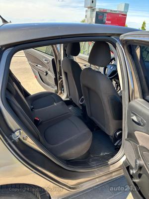 Grey Fiat Bravo 2009 in Tallinn, with an engine capacity of 1.90 L and mileage of 428 thousand km for 2599 €, photo 19 on AUTOMOTO.COM.LV