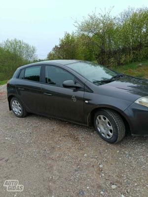 Fiat Bravo 2007 Alīta, ar dzinēja tilpumu 1.90 L un nobraukumu 251 tūkst. km par 1050 €, foto 7 vietnē AUTOMOTO.COM.LV