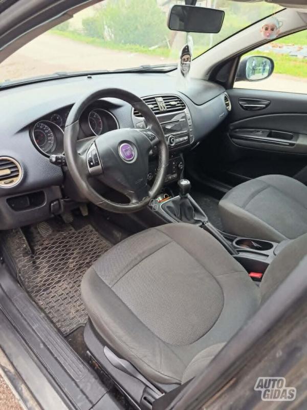 Fiat Bravo 2007 Alīta, ar dzinēja tilpumu 1.90 L un nobraukumu 251 tūkst. km par 1050 €, foto 7 vietnē AUTOMOTO.COM.LV