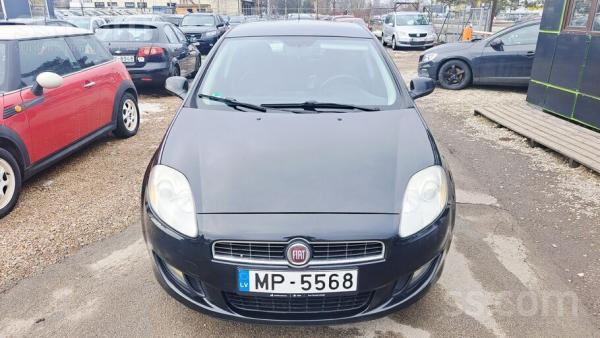 Fiat Bravo 2008 in Riga, with an engine capacity of 1.40 L and mileage of 278 thousand km for 1700 €, photo 5 on AUTOMOTO.COM.LV