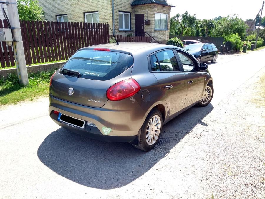 Fiat Bravo 2007 Vilkaviškis, ar dzinēja tilpumu 1.90 L un nobraukumu 170 tūkst. km par 1550 €, foto 4 vietnē AUTOMOTO.COM.LV