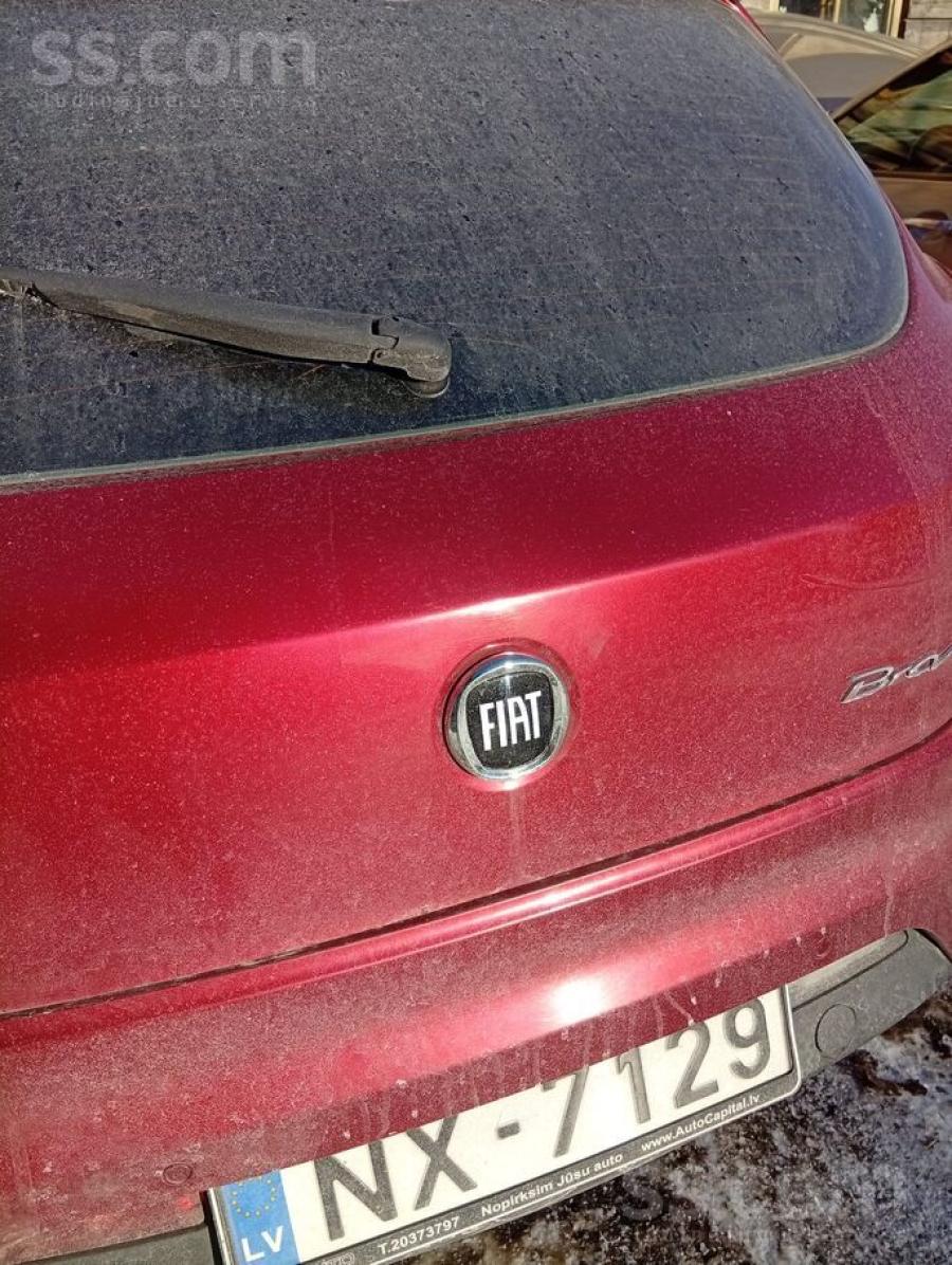 Red Fiat Bravo 2007 in Riga, with an engine capacity of 1.90 L and mileage of 250 thousand km for 2300 €, photo 4 on AUTOMOTO.COM.LV