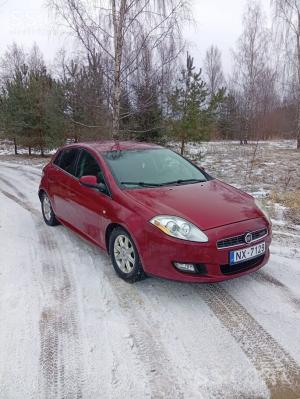 Red Fiat Bravo 2007 in Riga, with an engine capacity of 1.90 L and mileage of 250 thousand km for 2300 €, photo 6 on AUTOMOTO.COM.LV