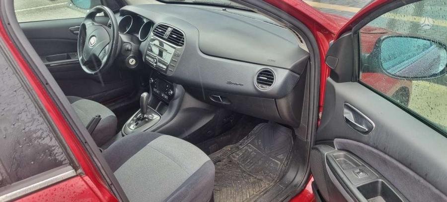 Sarkans Fiat Bravo 2008 Viļņa, ar dzinēja tilpumu 1.37 L un nobraukumu 177 tūkst. km par 1300 €, foto 11 vietnē AUTOMOTO.COM.LV