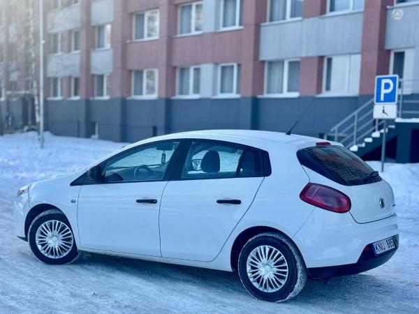 White Fiat Bravo 2008 in Radviliskis, with an engine capacity of 1.90 L and mileage of 300 thousand km for 1100 €, photo 8 on AUTOMOTO.COM.LV