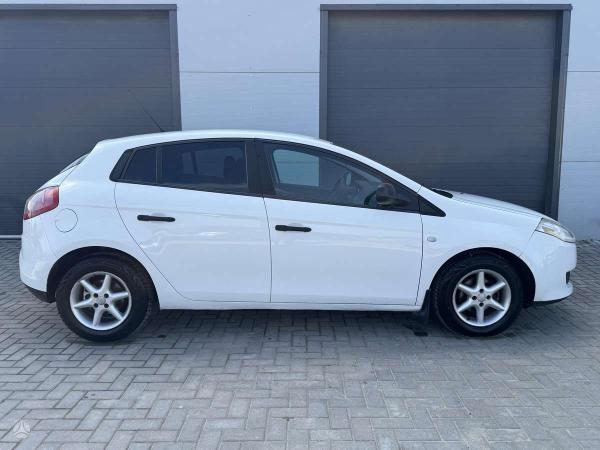 White Fiat Bravo 2008 in Vilnius, with an engine capacity of 1.37 L and mileage of 225 thousand km for 950 €, photo 7 on AUTOMOTO.COM.LV