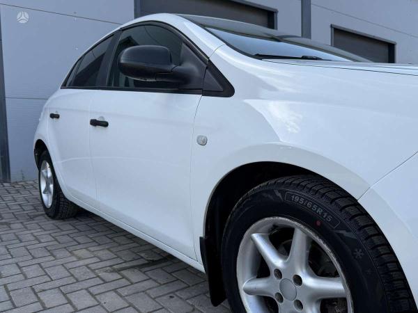 White Fiat Bravo 2008 in Vilnius, with an engine capacity of 1.37 L and mileage of 225 thousand km for 950 €, photo 10 on AUTOMOTO.COM.LV