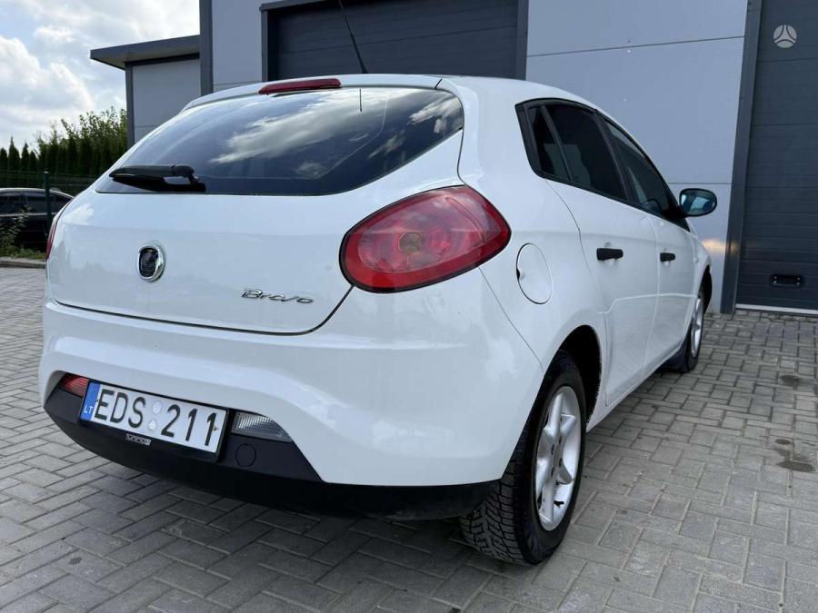White Fiat Bravo 2008 in Vilnius, with an engine capacity of 1.37 L and mileage of 225 thousand km for 950 €, photo 13 on AUTOMOTO.COM.LV